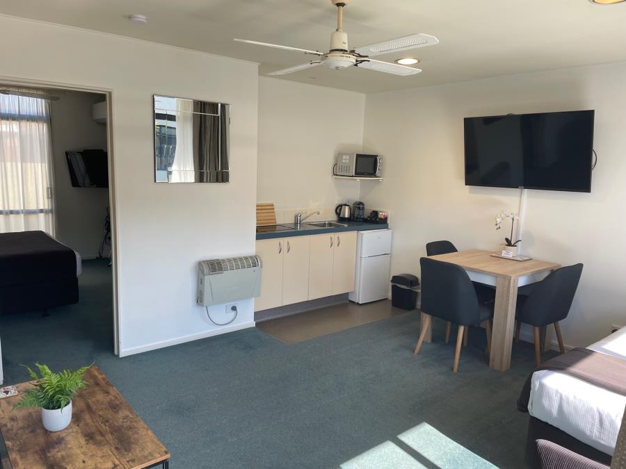 Academy Motor Inn - Room types